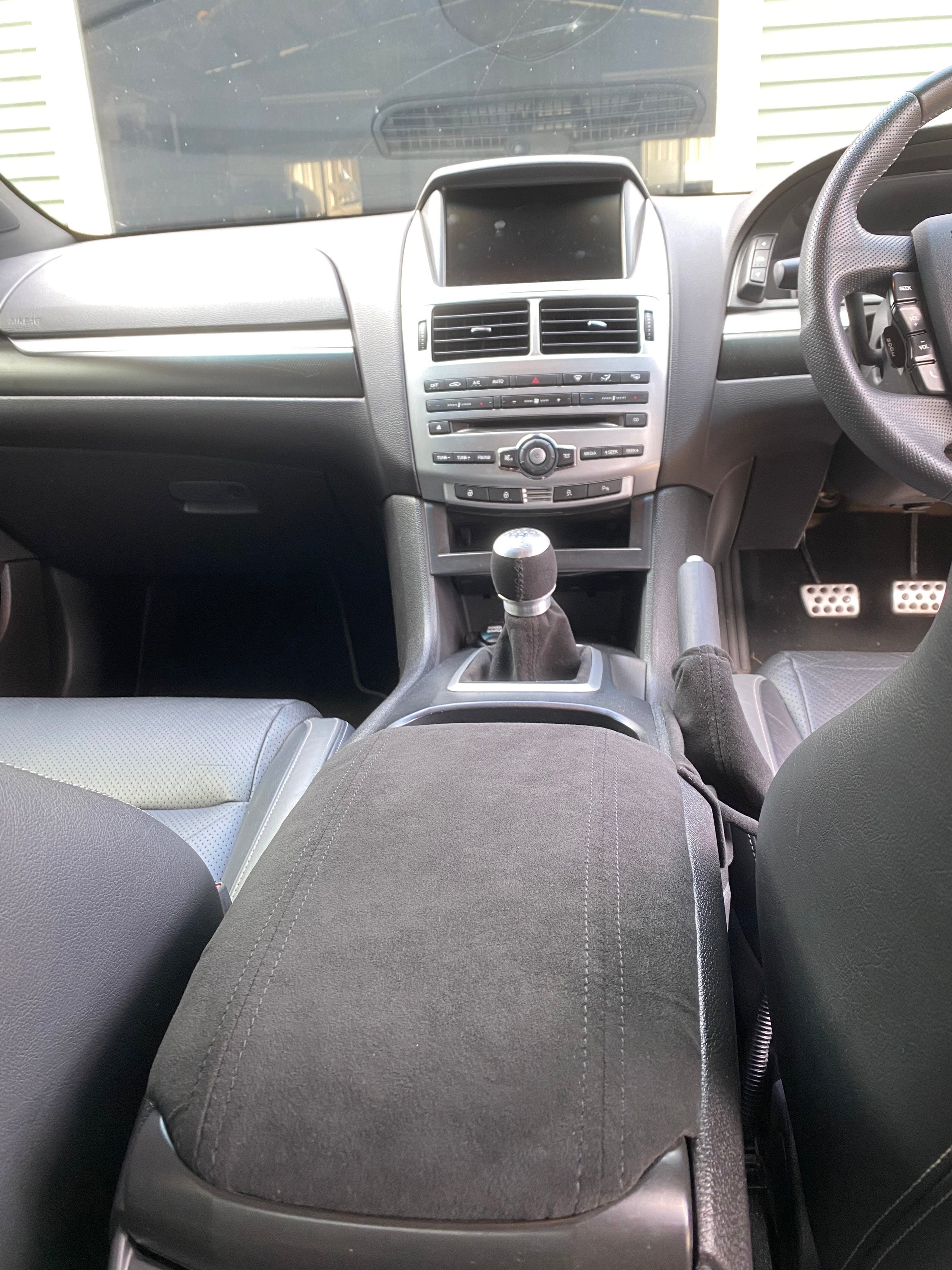 FG Centre Console Lid | Boots2u